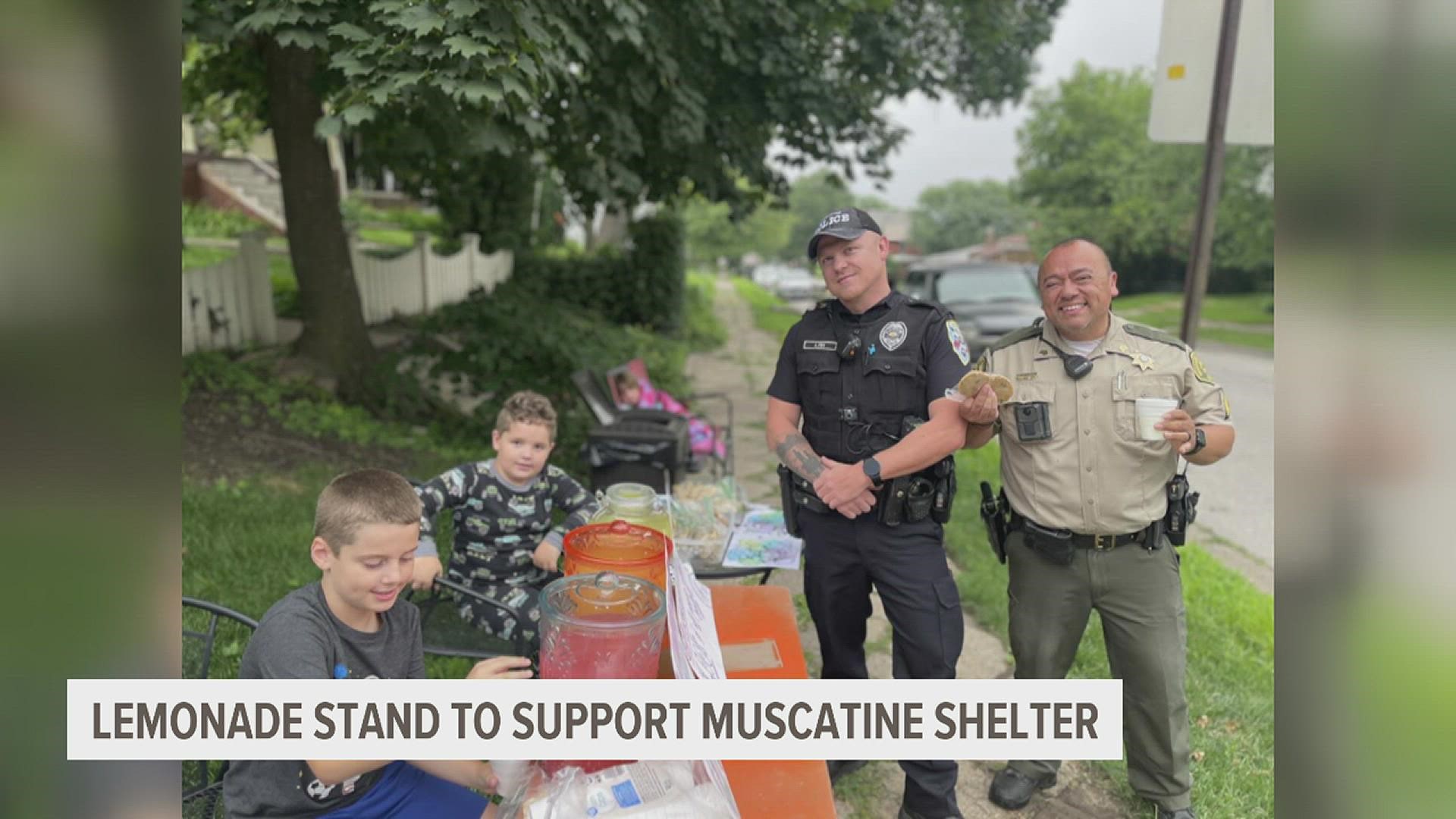Family lemonade stand raises $2K for Muscatine domestic violence shelter | wqad.com