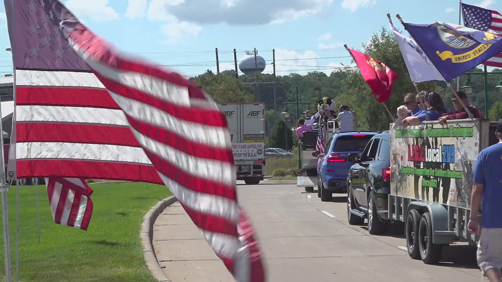 Union and community pride on display as Illinois Quad Cities recognize ...