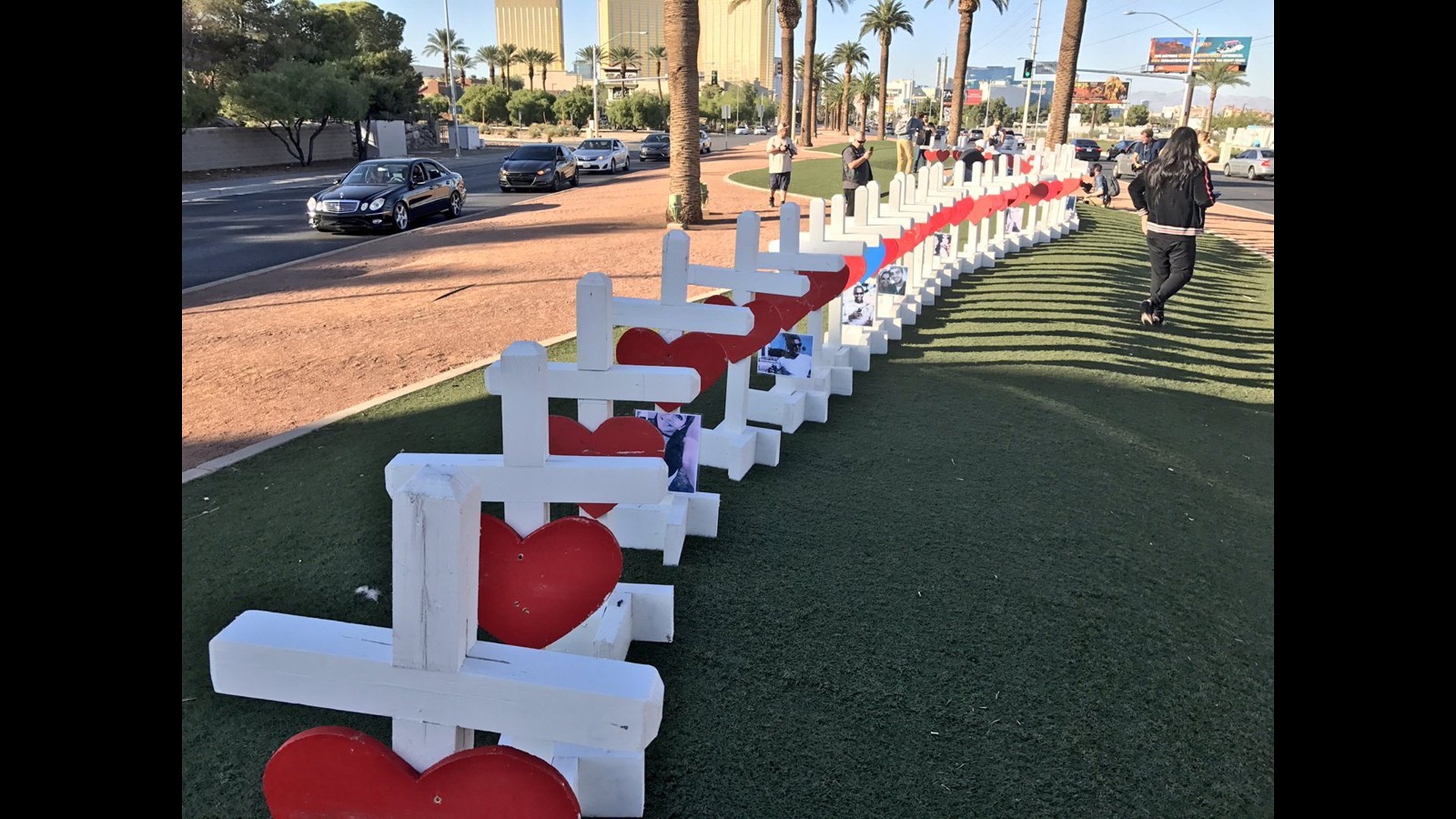 An Illinois man is behind the 58 crosses put up in Vegas to honor the ...
