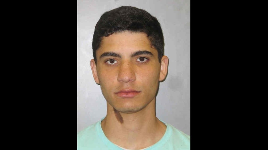 Burlington trio accused of stealing and selling guns | wqad.com