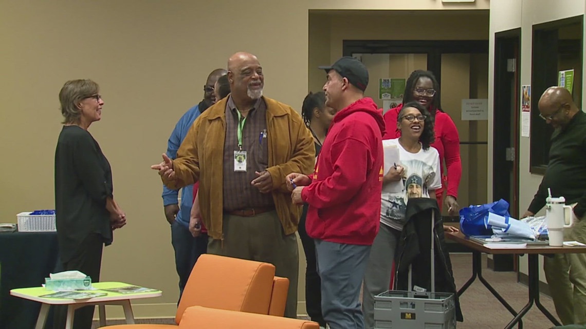 Project NOW holds resource outreach night | wqad.com