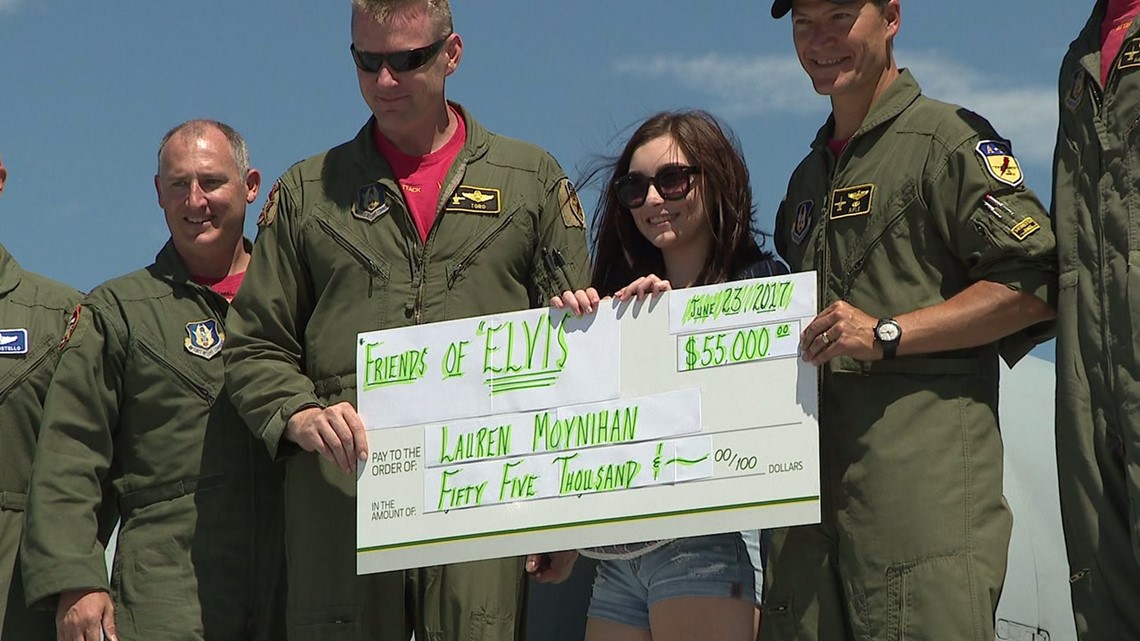 Moline man fulfills solemn promise to fallen pilot’s family | wqad.com