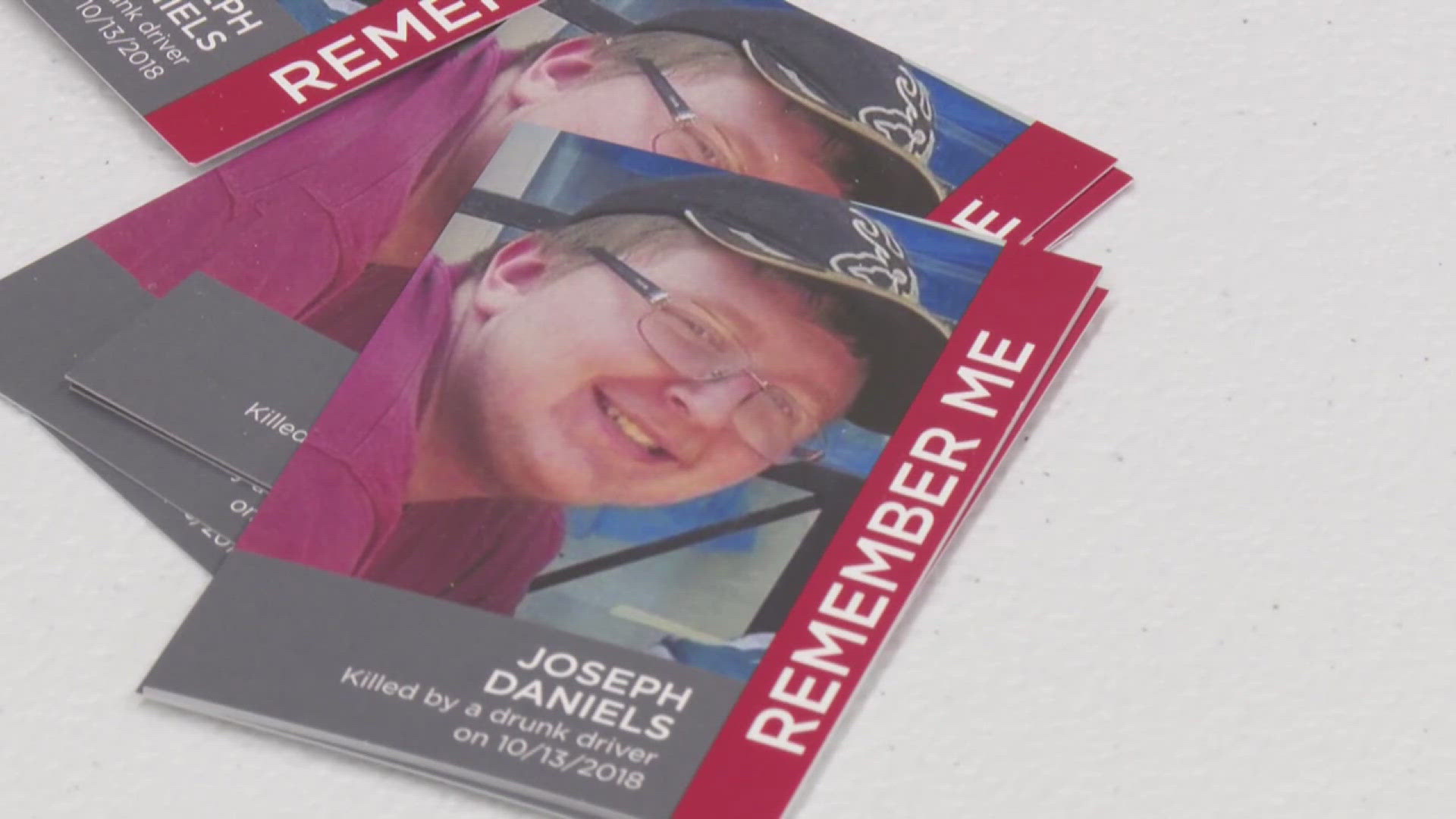 Police presence seen outside Spencer Towers in Rock Island | wqad.com