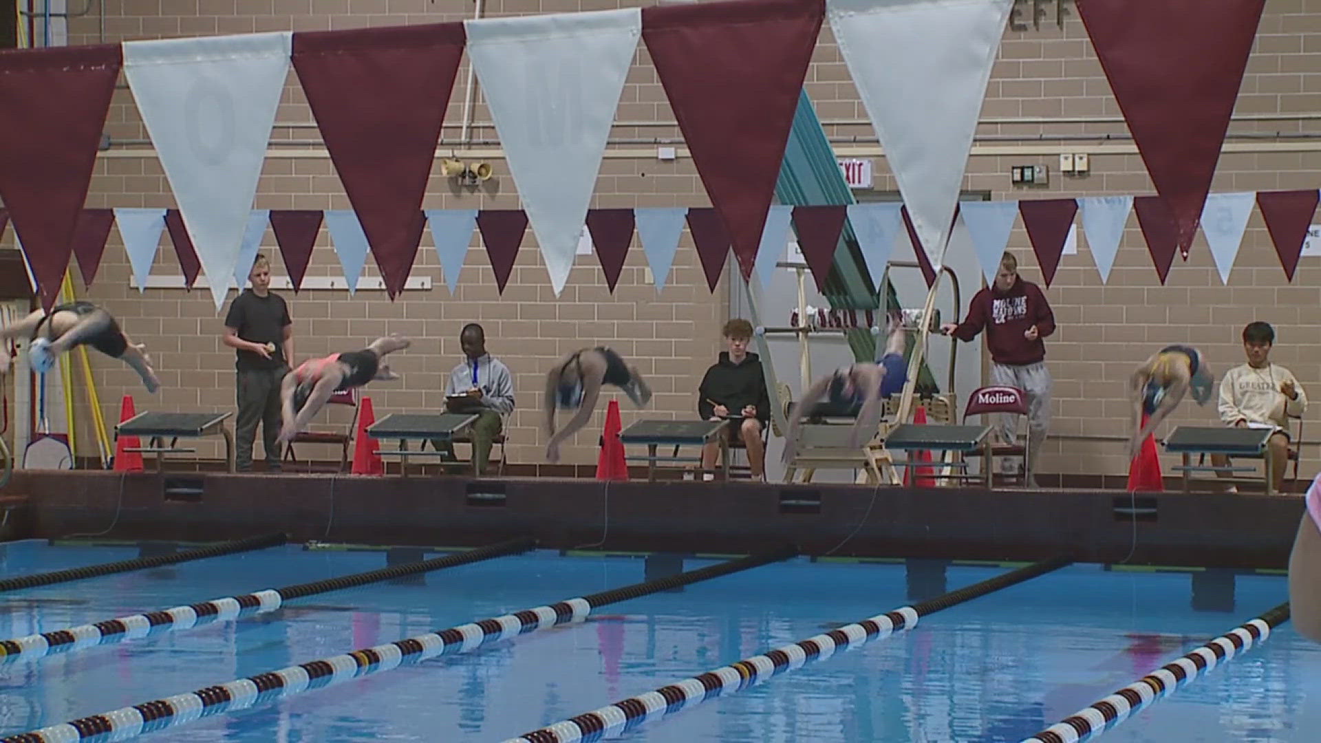 Galesburg swimmers take home first place in the Western Big 6 ...