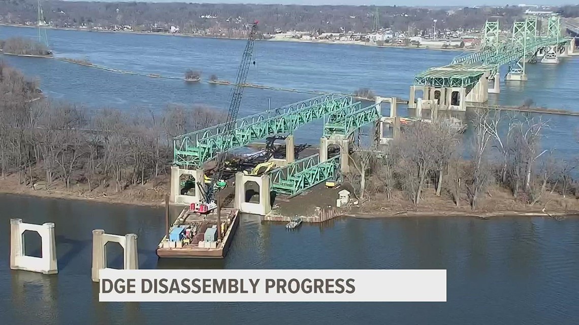 A new look at the progress on disassembling the old I-74 Bridge | wqad.com