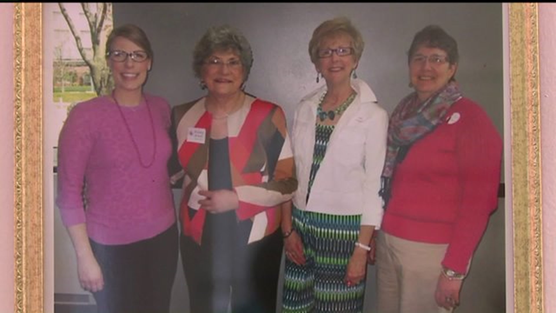 Moline store connecting with breast cancer survivors since 1989 | wqad.com