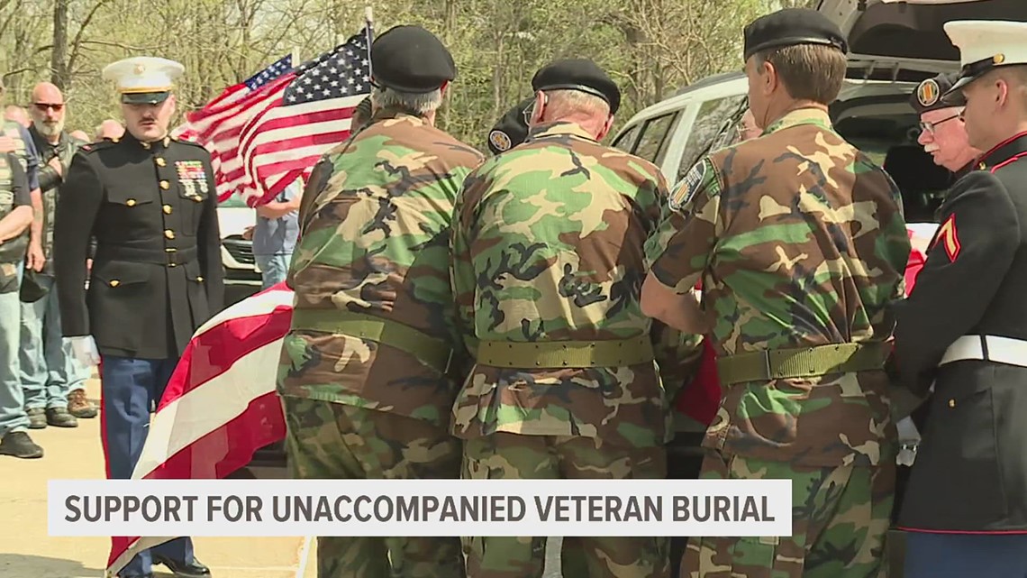 Hundreds at a marine's funeral at Rock Island National Cemetery | wqad.com