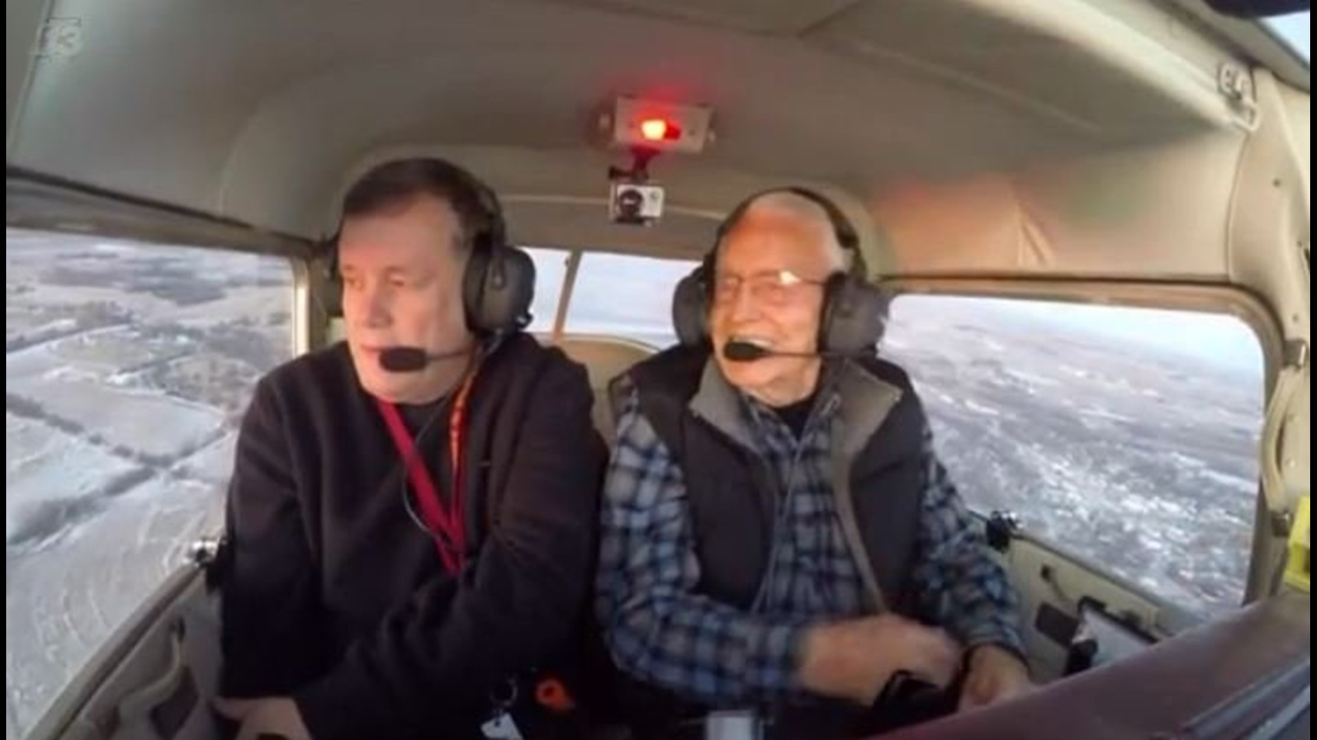 Iowa man earns Guinness World Record for being oldest active pilot ...