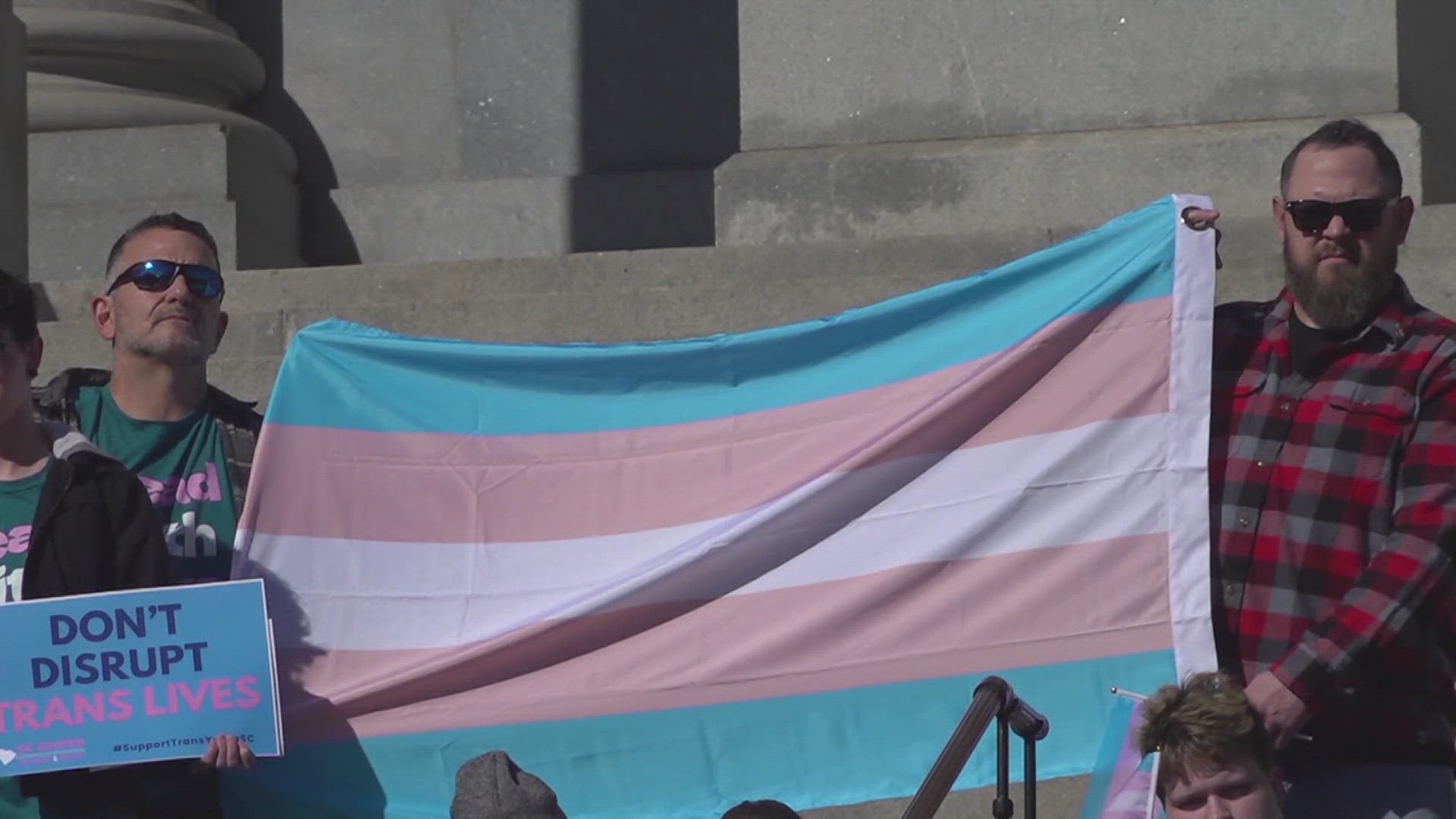 Iowa bill would remove civil rights protections for transgender Iowans ...