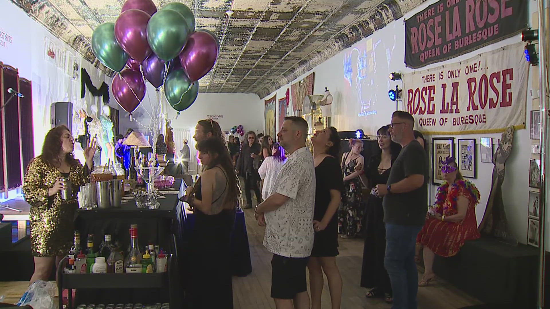 Moline Library Gardens officially open to the public | wqad.com