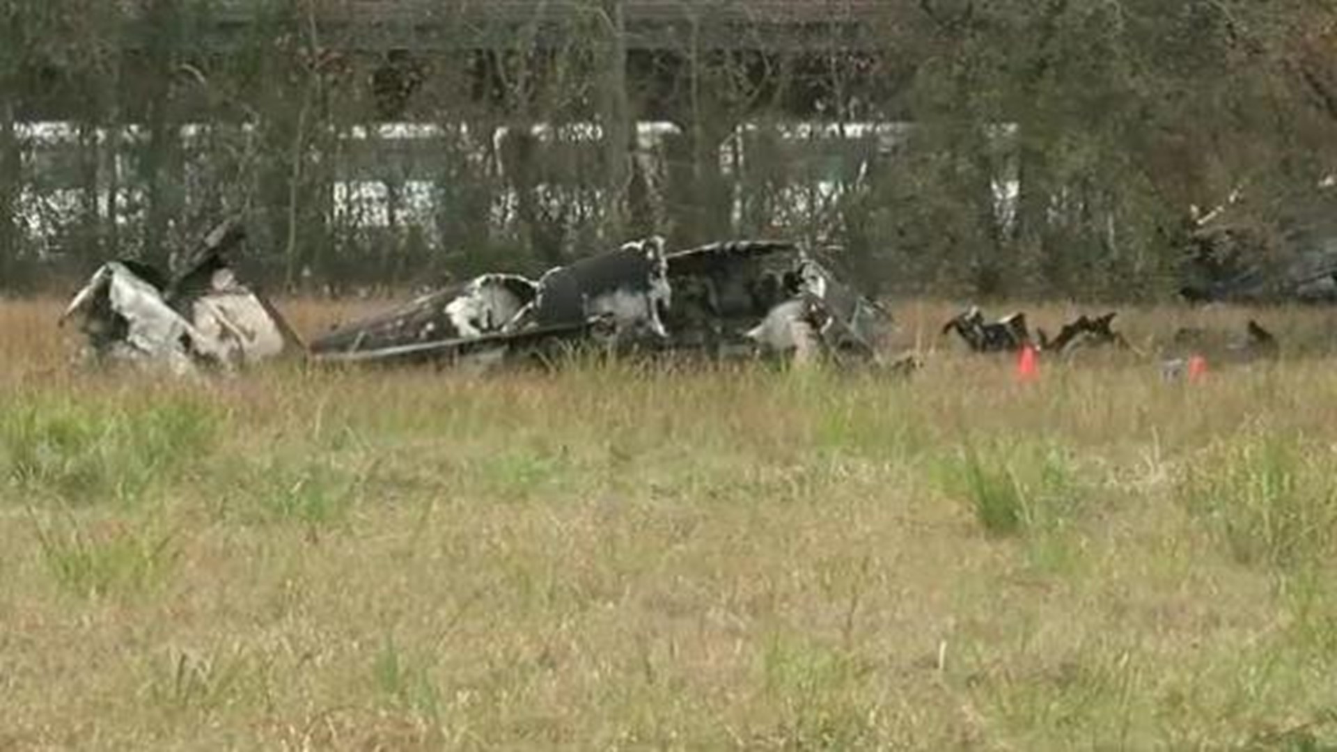 At least 5 people died in a small plane crash near Louisiana airport ...