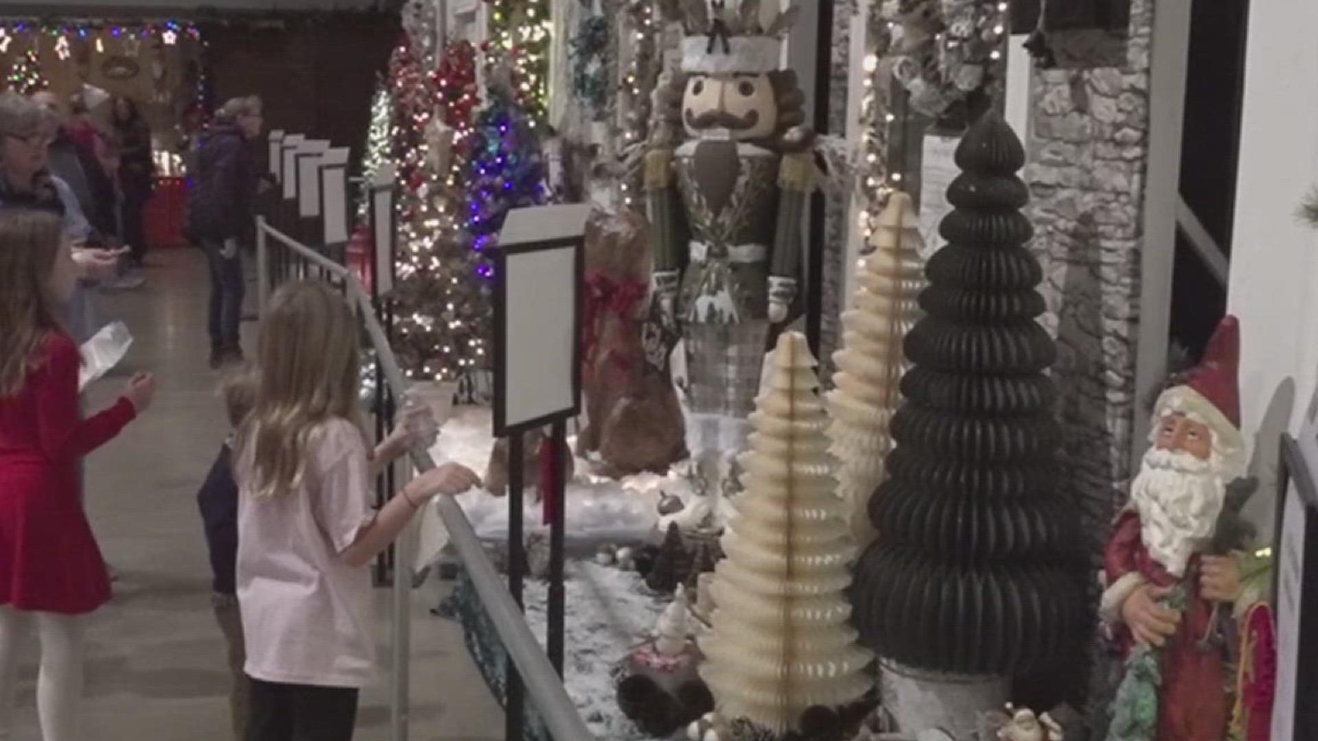 Festival of Trees launches holiday season in Davenport | wqad.com