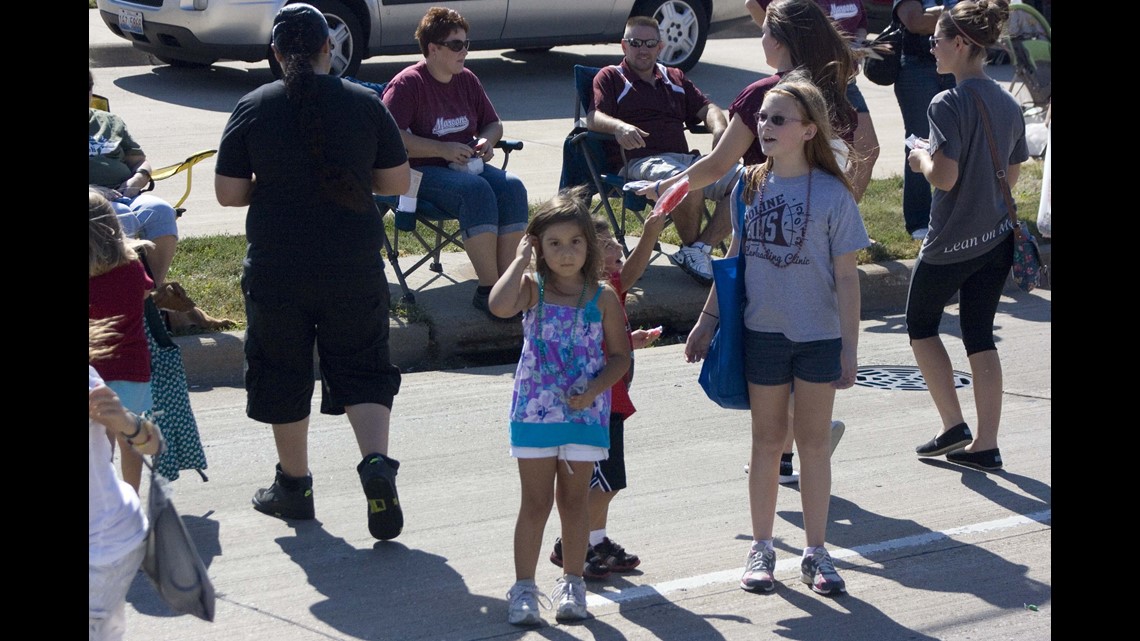 Photos: Moline Homecoming Parade 2013 – Part 2/2 | wqad.com