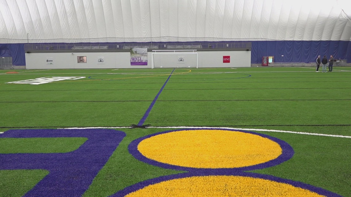 Iowa’s largest inflatable sports dome opens in Muscatine | weareiowa.com