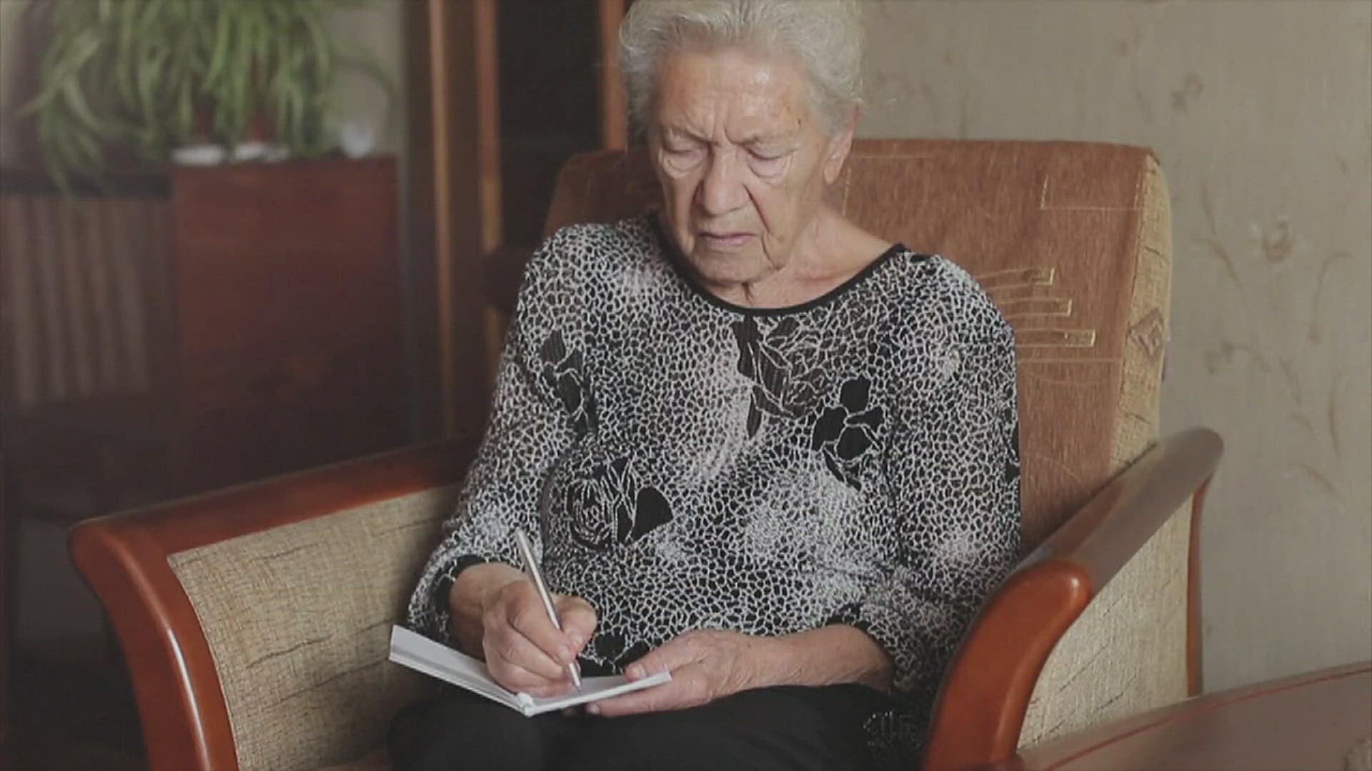 FDA begins reviewing new medication for Alzheimer's | wqad.com