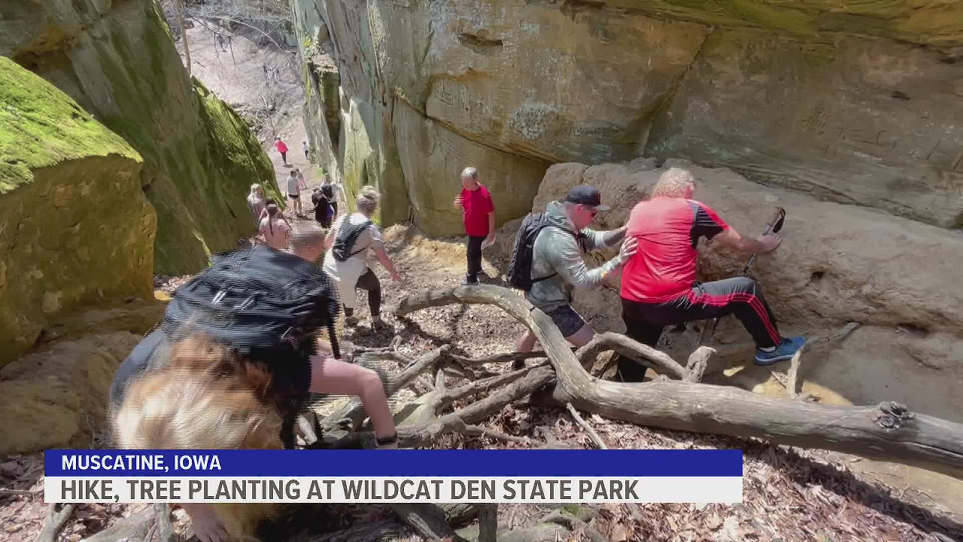 Volunteers celebrate Earth Day at Wildcat Den State Park with hike ...