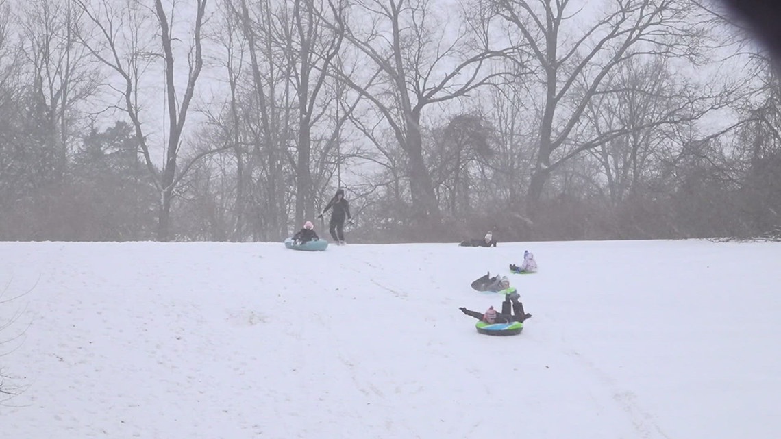 Quad Cities see first substantial snowfall of winter | wqad.com