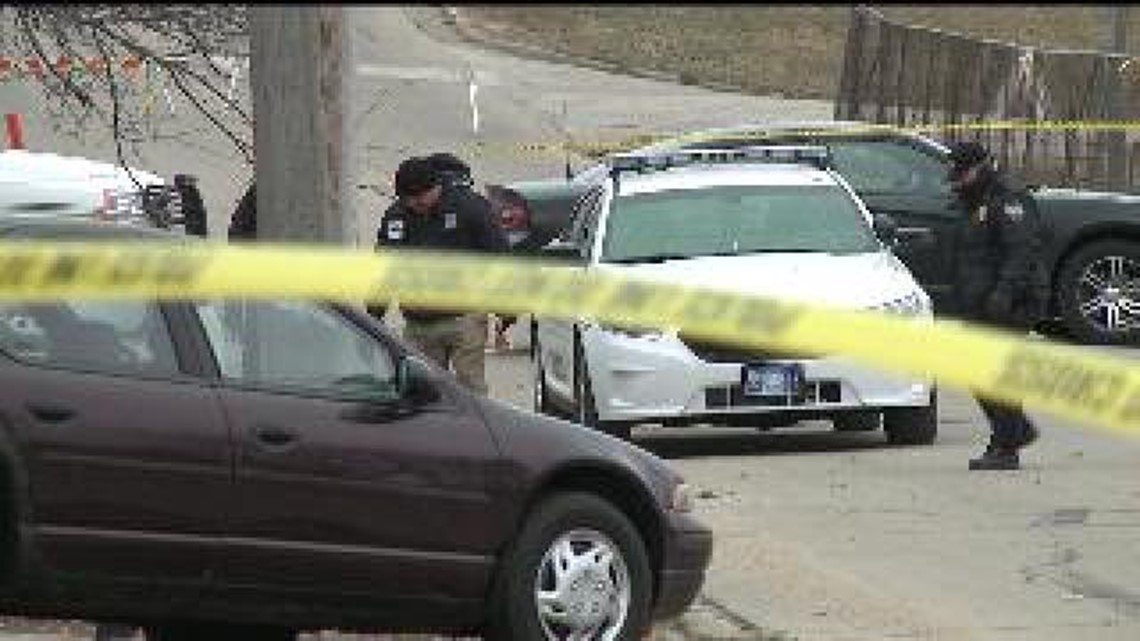 Autopsy shows man shot himself after shooting officer | wqad.com
