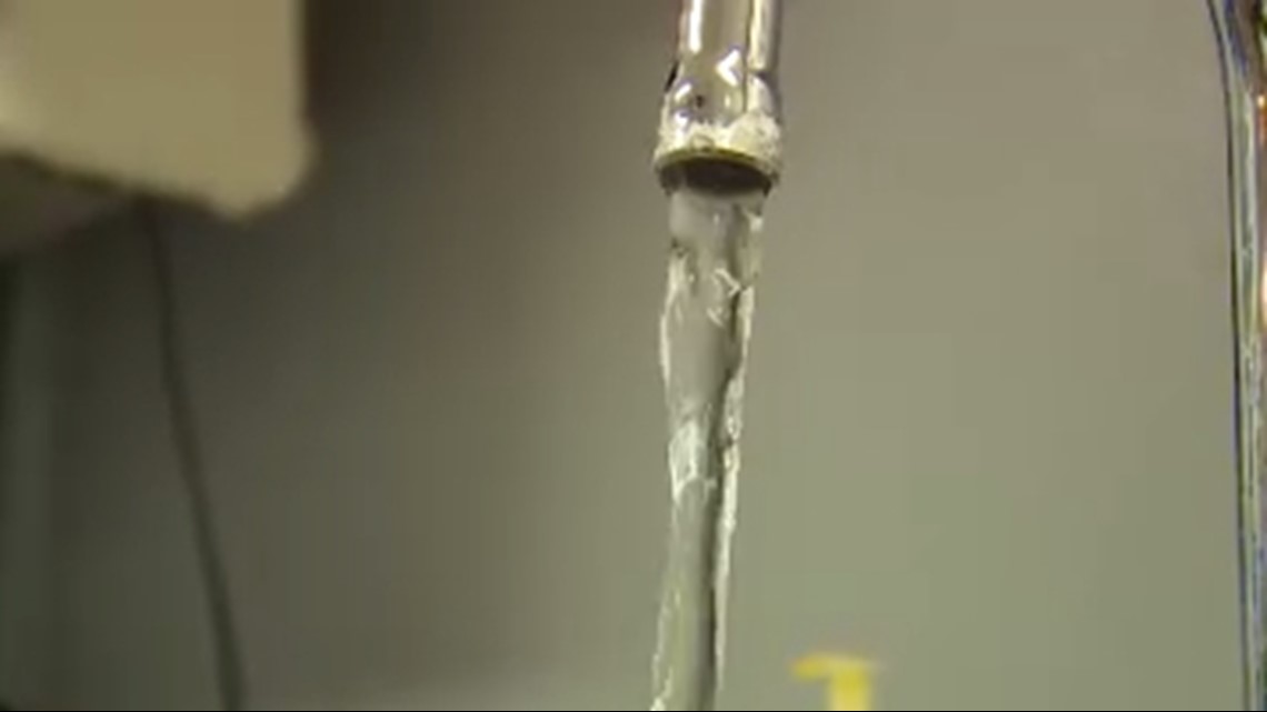 Alexis lifts water order after EPA test says safe to drink again | wqad.com