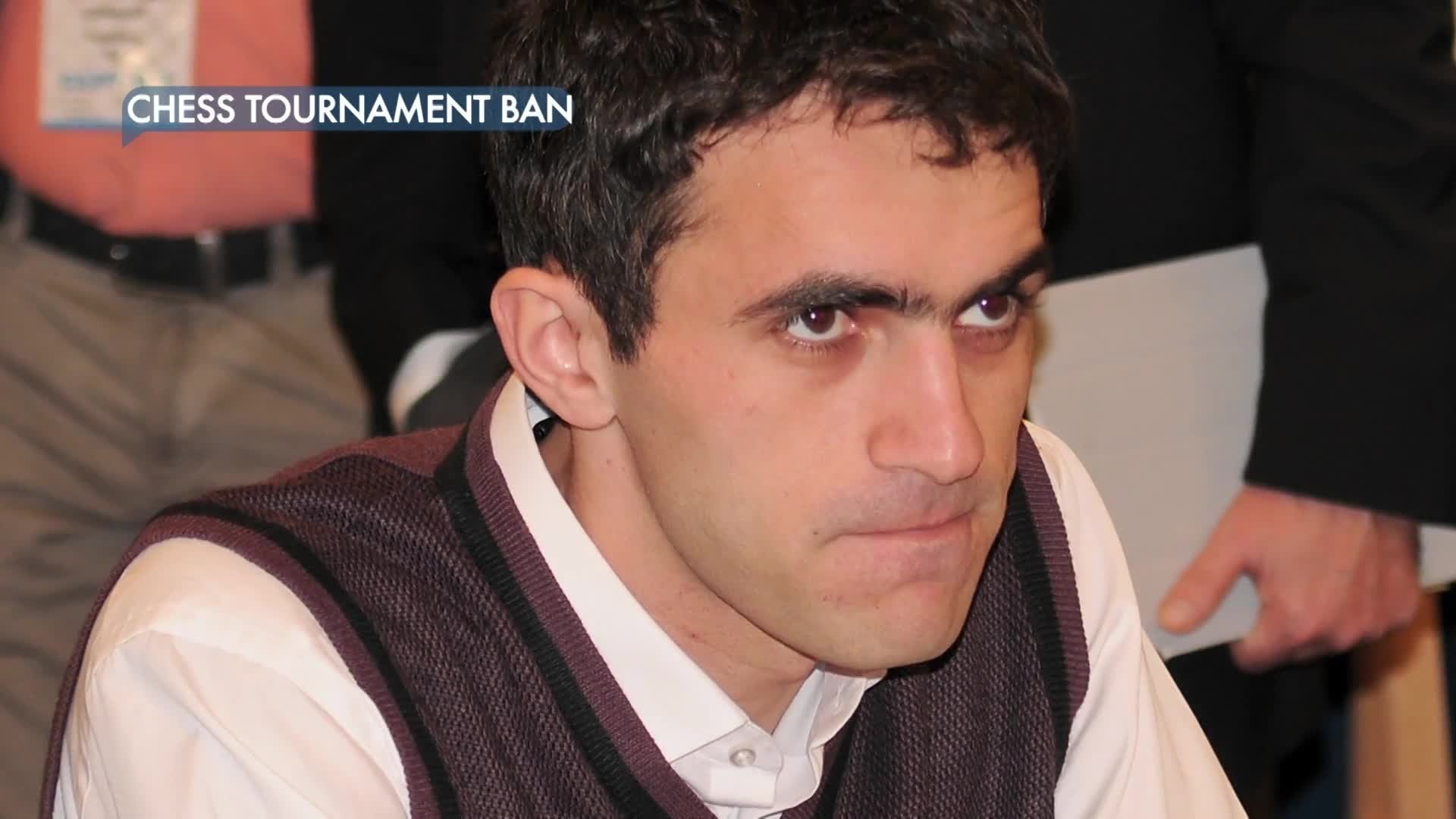 Chess champion caught cheating on smartphone while in bathroom | wqad.com