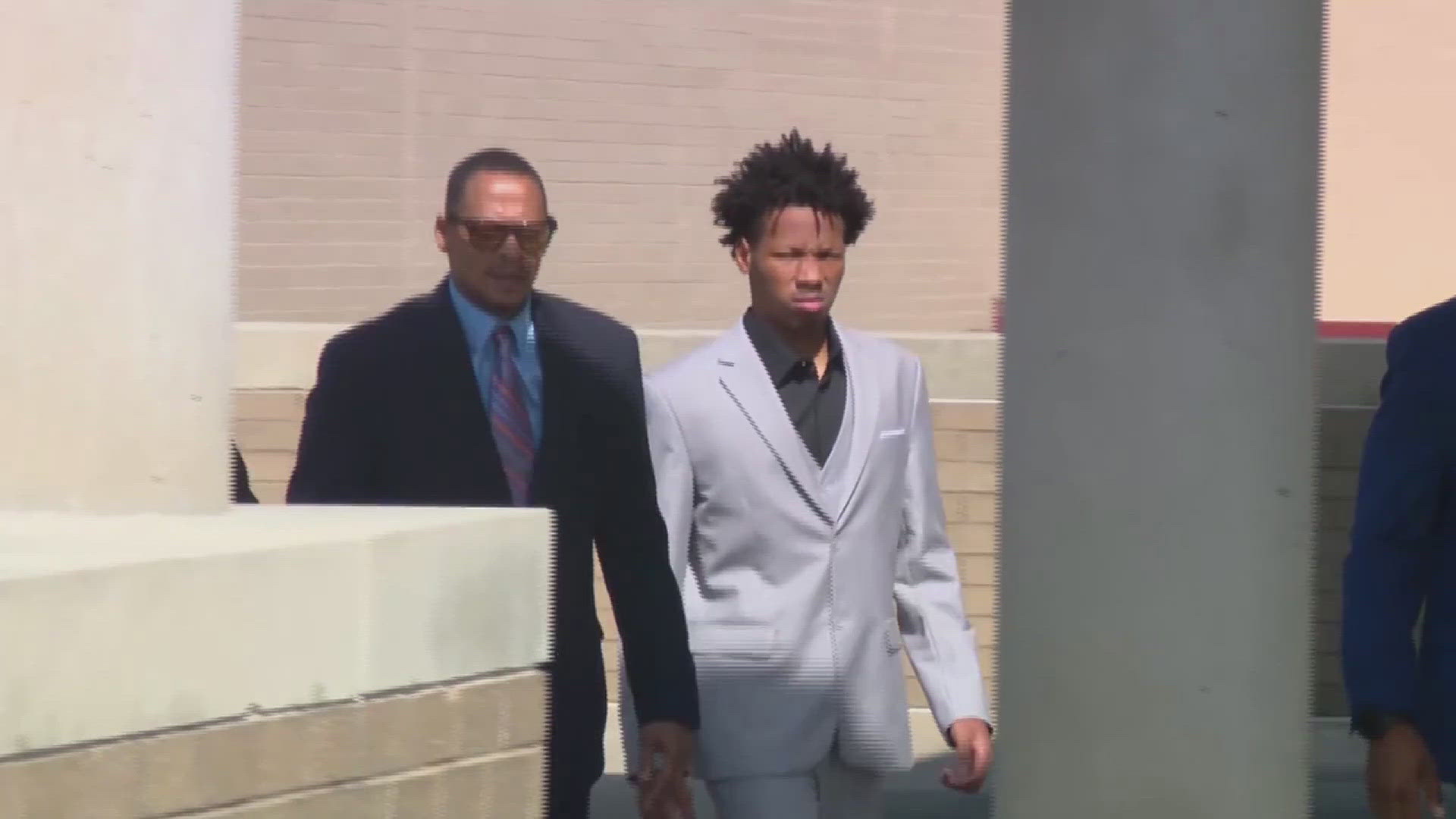 Karmelo Anthony sentenced to 35 years in prison for murder at high ...