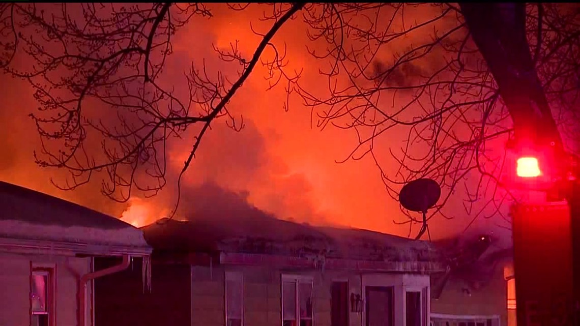 2 women safe after overnight fire breaks out at Moline home | wqad.com