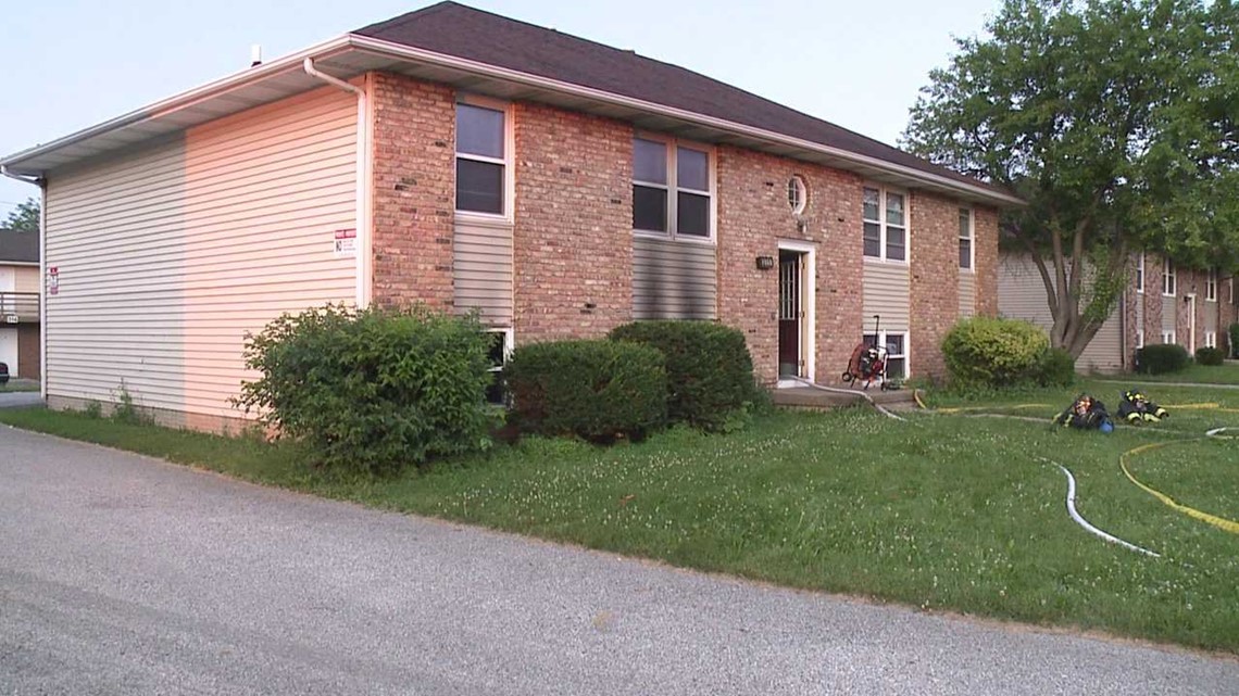 3 people hurt in Davenport four-plex fire | wqad.com