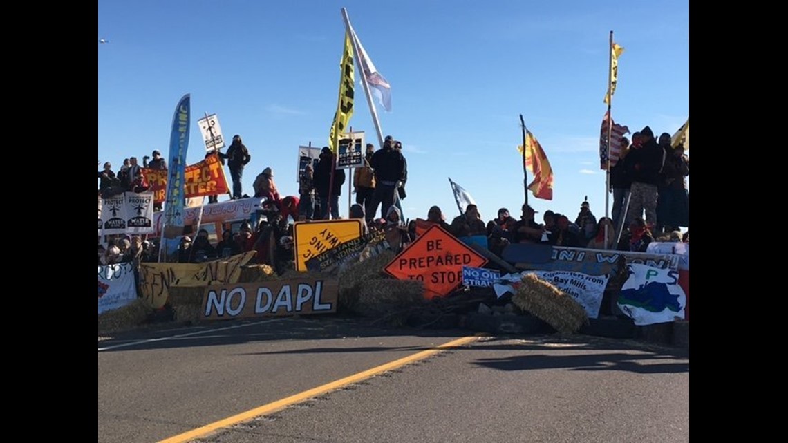 North Dakota pipeline protests escalate with fire, arrests | wqad.com