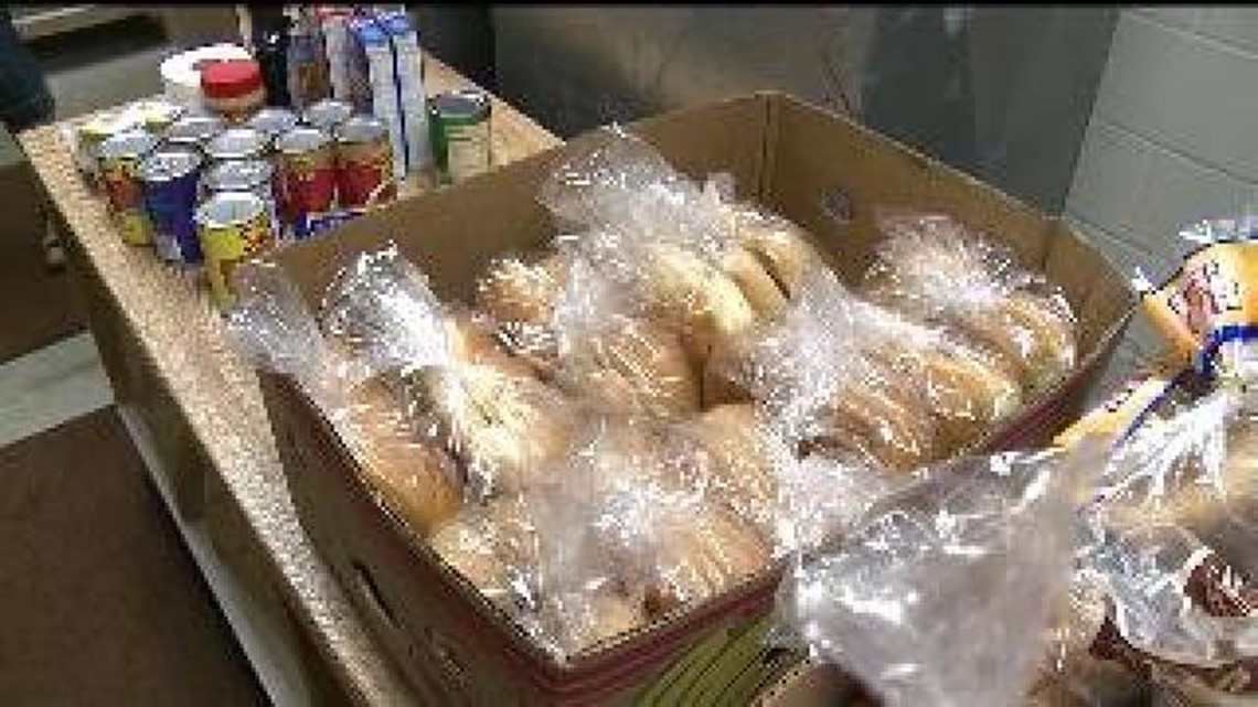 Food Stamp cut proposal concerns Davenport recipient | wqad.com