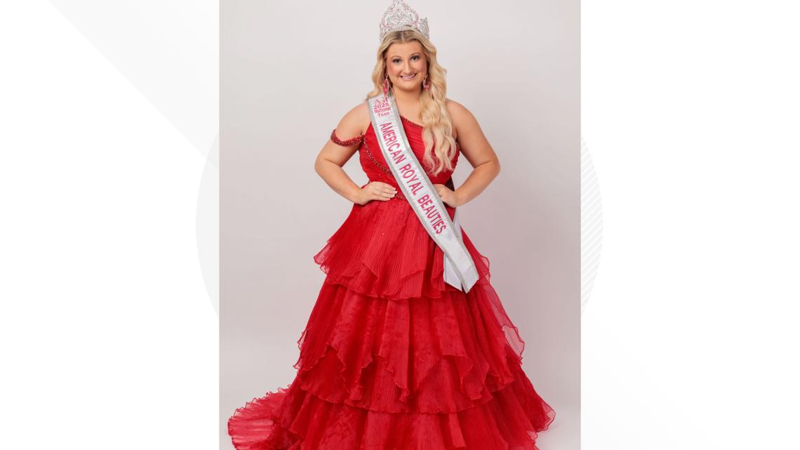 QC's Elaina Ruesch returns home to crown Miss Iowa ARB after winning ...
