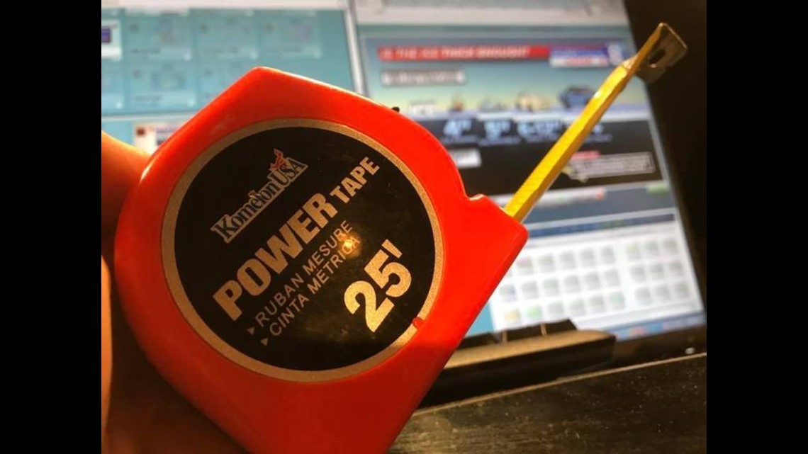 How this tape measure lowers your risk out on the ice | wqad.com