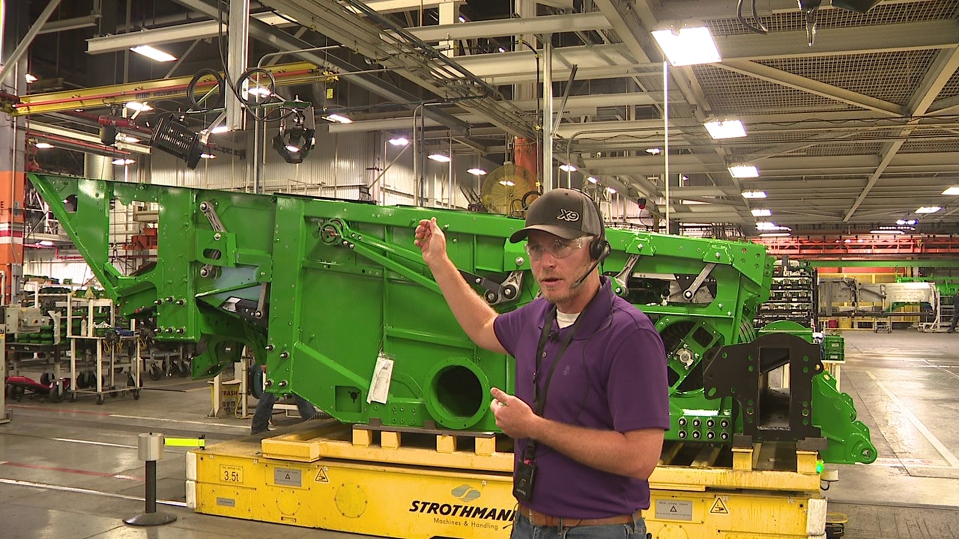 How John Deere is embracing AI from the factory to the field | wqad.com