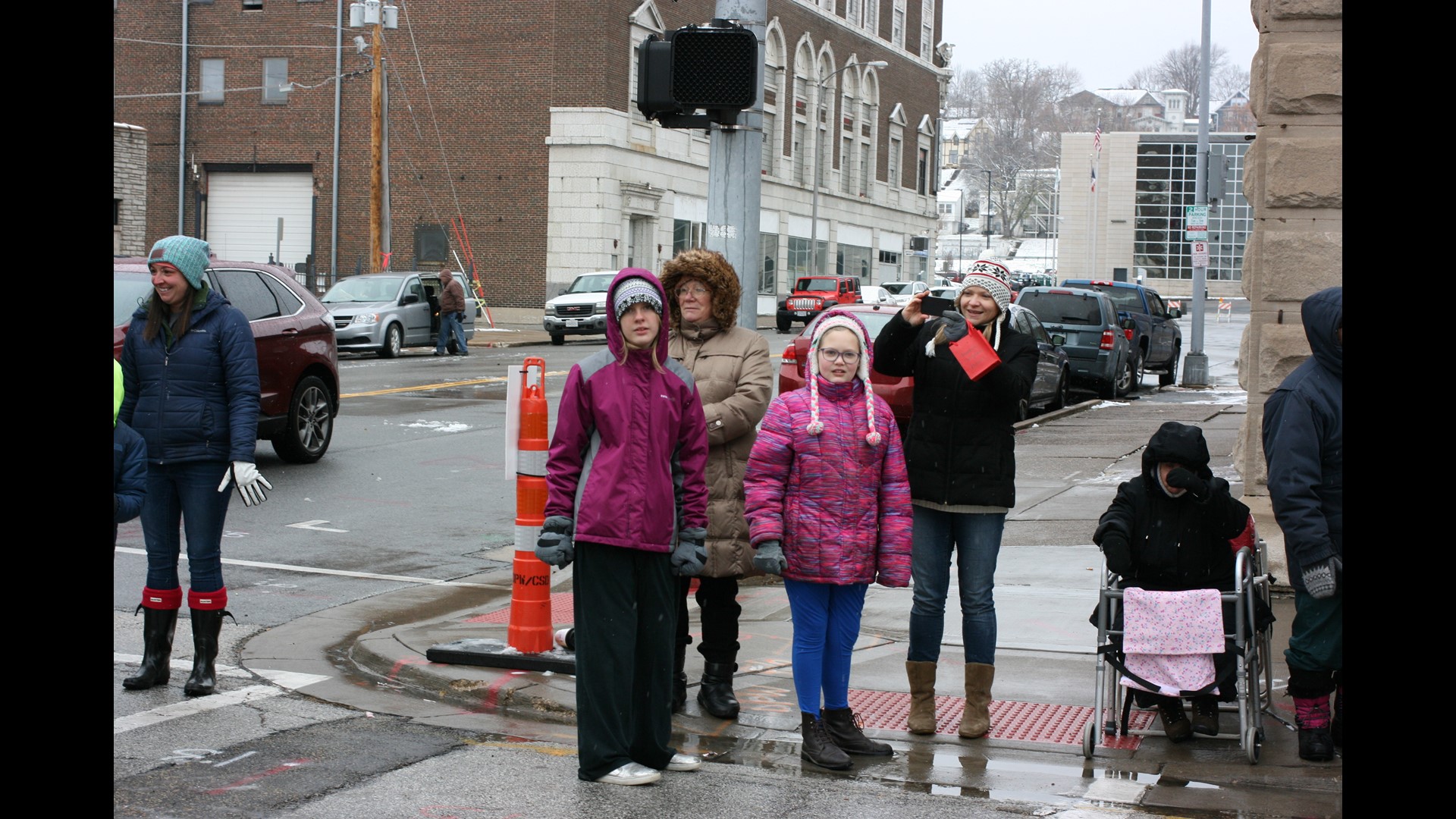 Photos: Festival of Trees Parade 2018 – find yourself in the crowd ...
