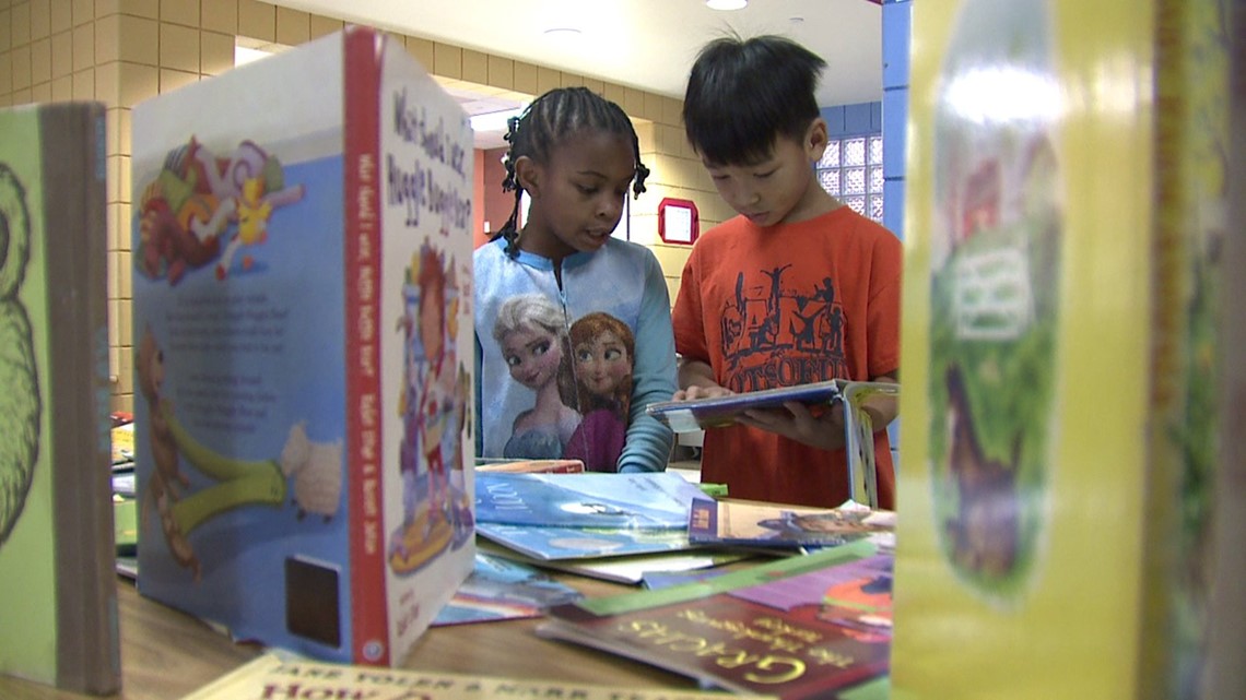 Rock Island Elementary Students Receive Free Books From High School ...