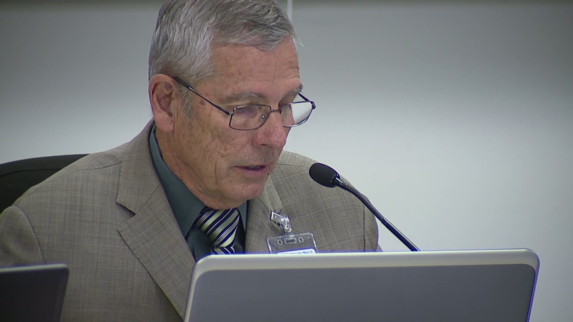 Hearing scheduled for Davenport Schools Superintendent, who board ...