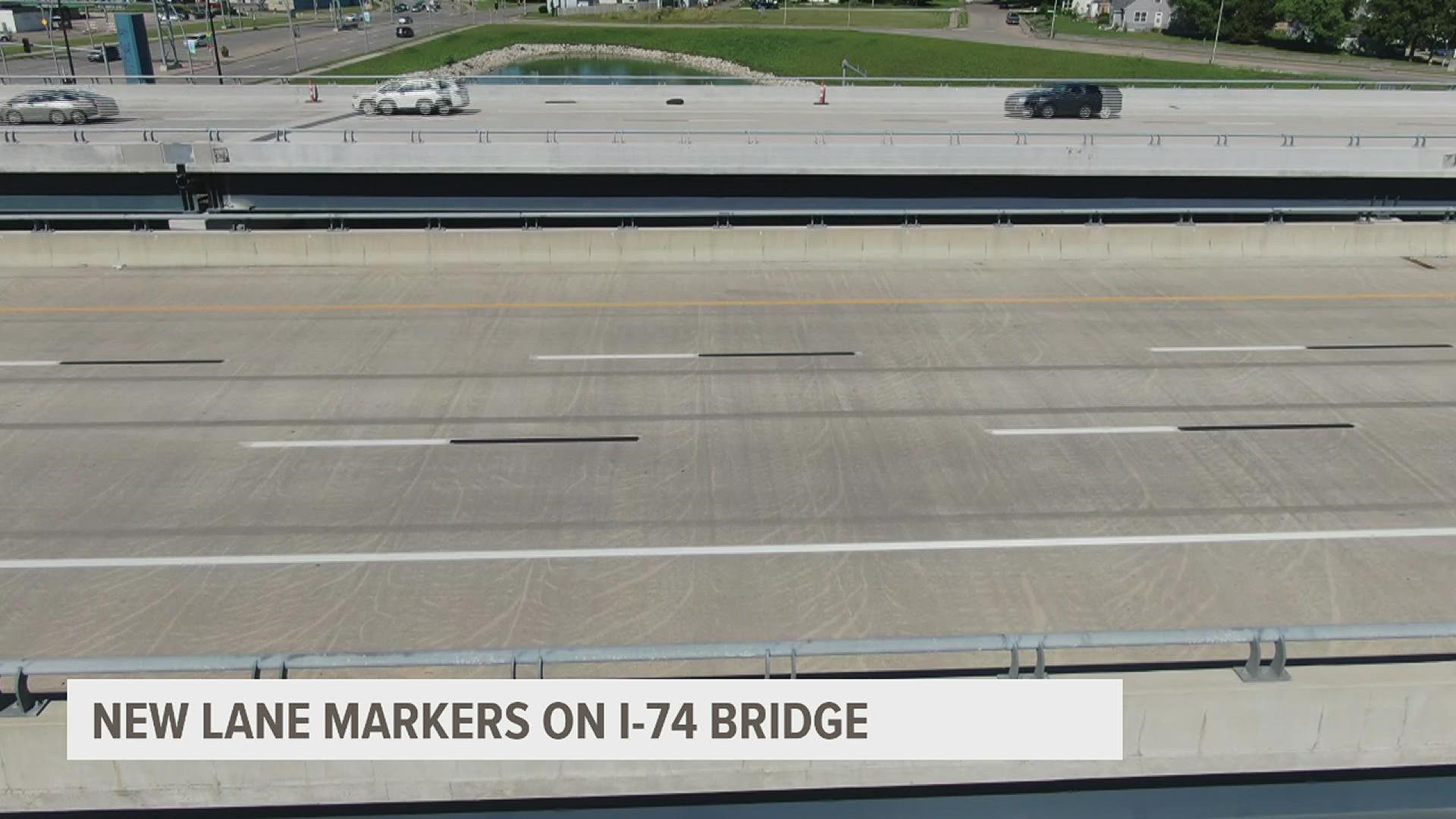 Black and white Lines On The I 74 Bridge What Do They Mean Wqad