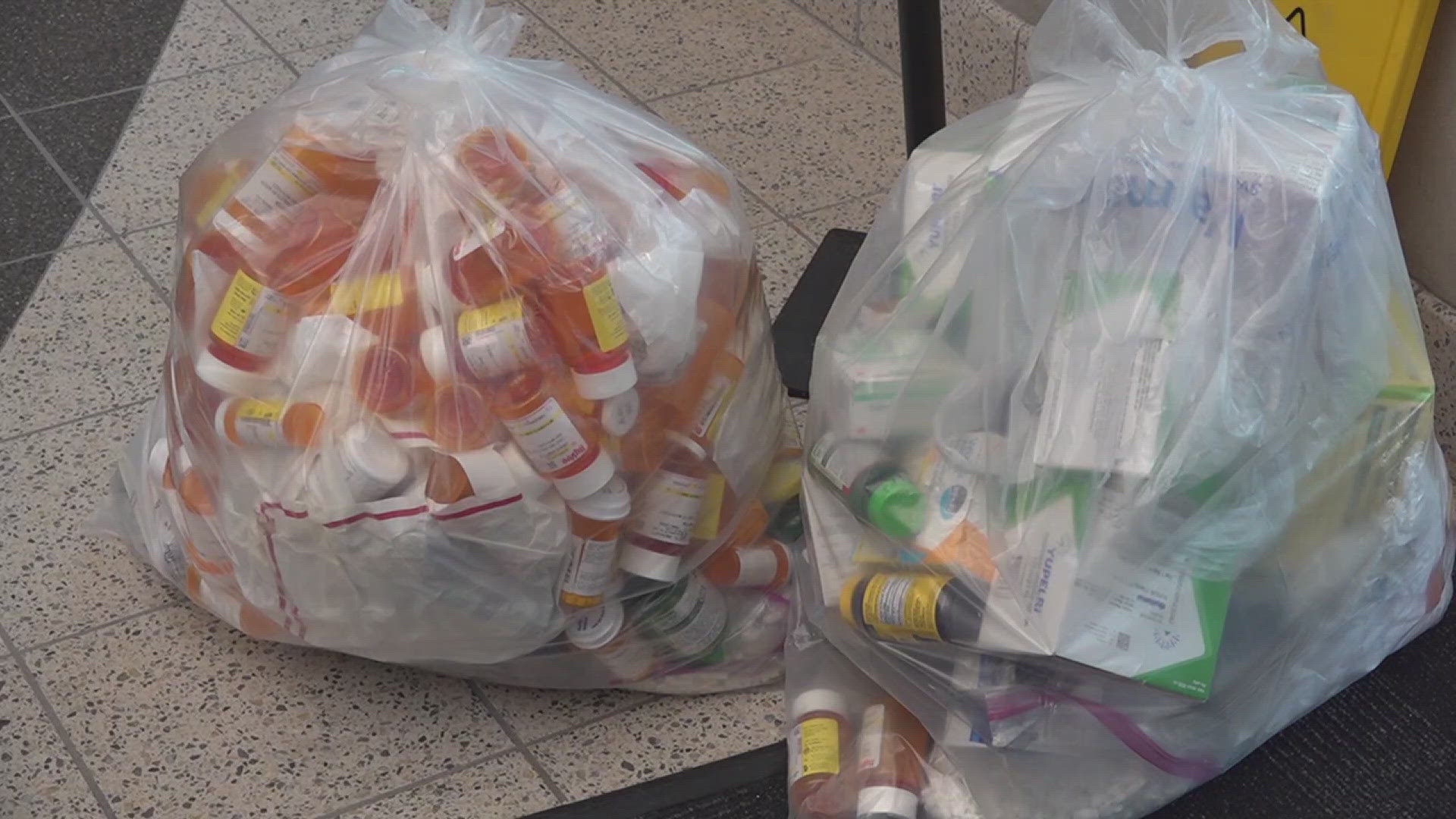 Quad Cities police collect unused, unwanted medications during National ...