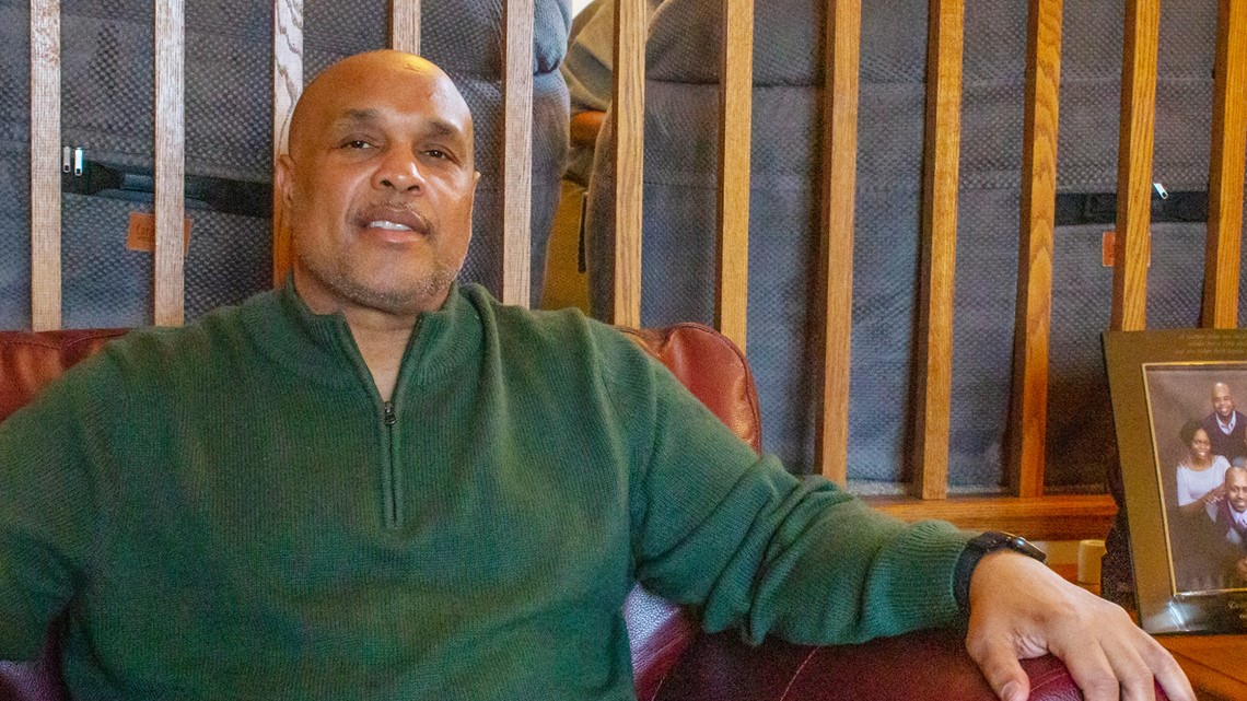 Illinois law caps pay for wrongful imprisonment at 14 years | wqad.com