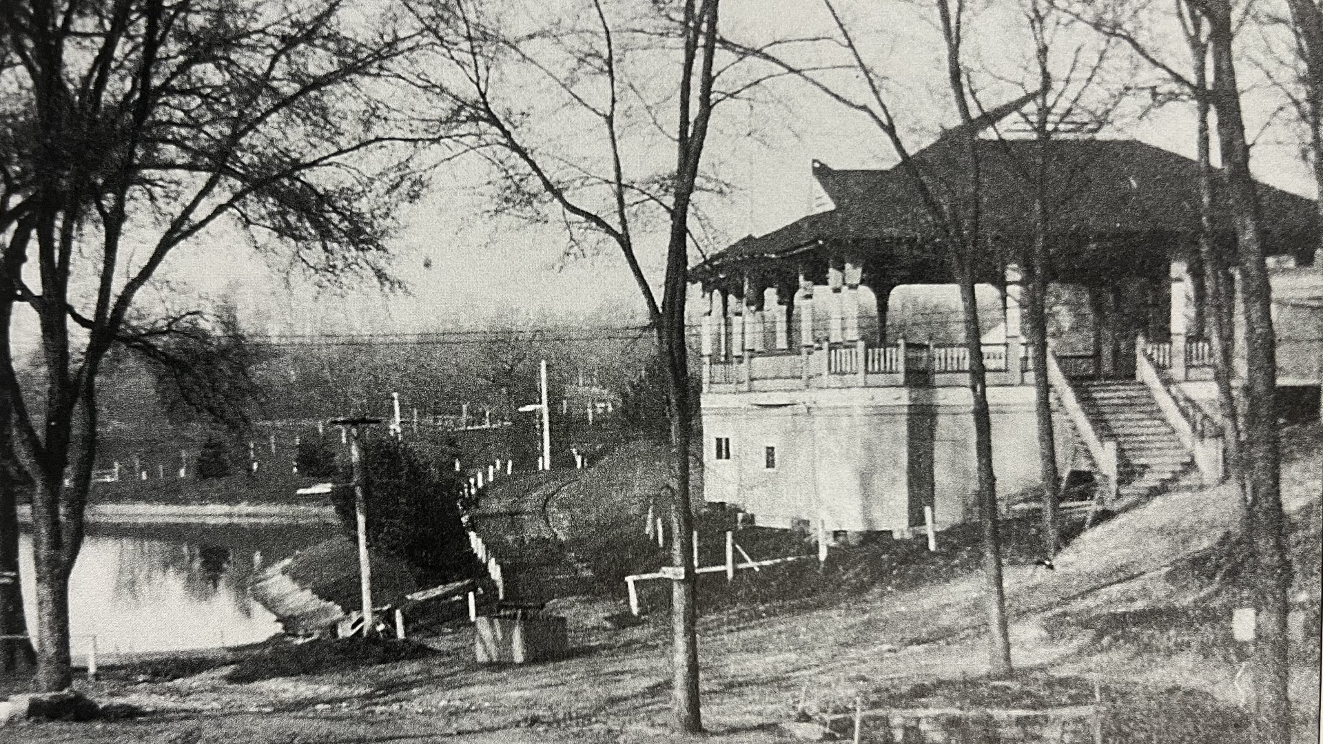 What's the history behind these iconic Moline landmarks? | wqad.com