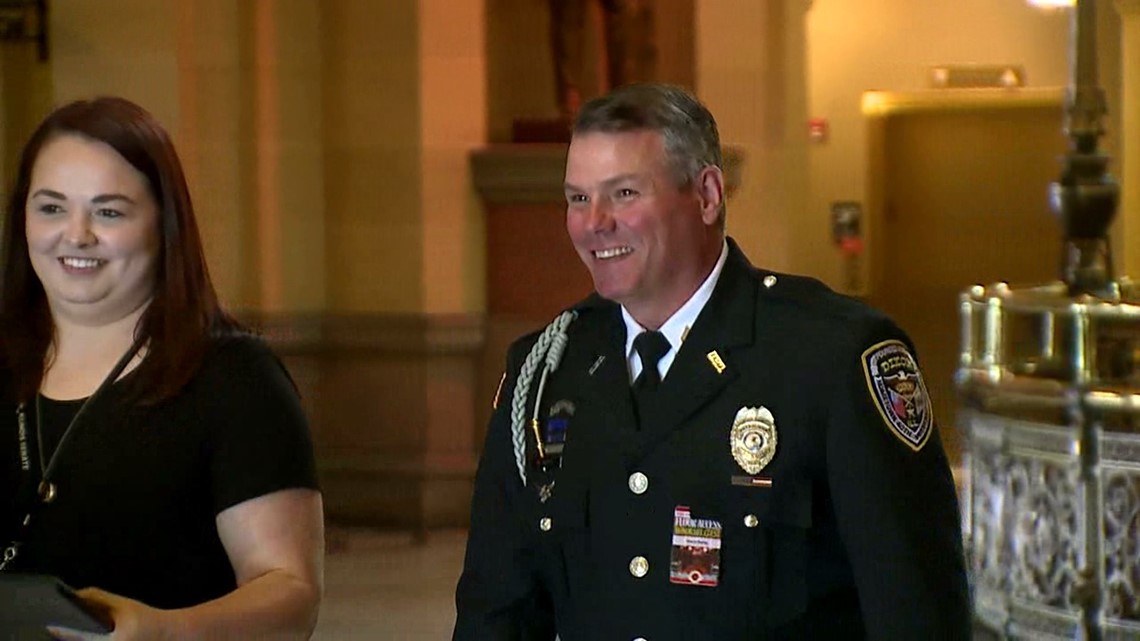 Illinois proclaims May 30, 2018 as Officer Mark Dallas Day | wqad.com
