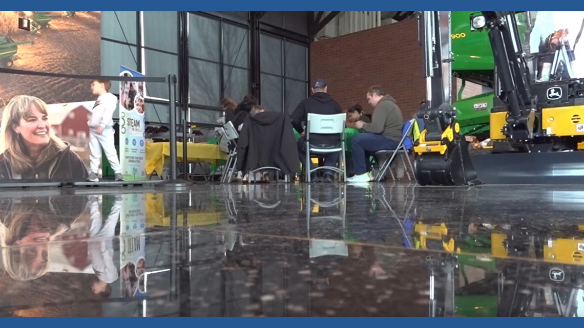 STEAM on Wheels launches youth program at John Deere Pavilion in Moline ...