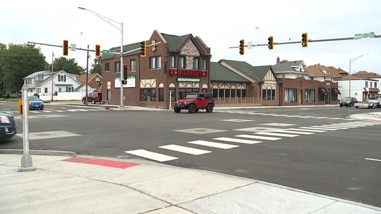 City of Moline planning to convert part of 16th Street to 3-lane road ...