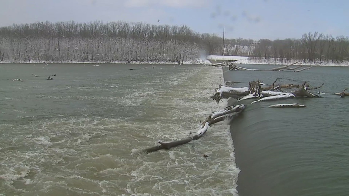 Proposed changes to Rock River dams spark community debate | wqad.com