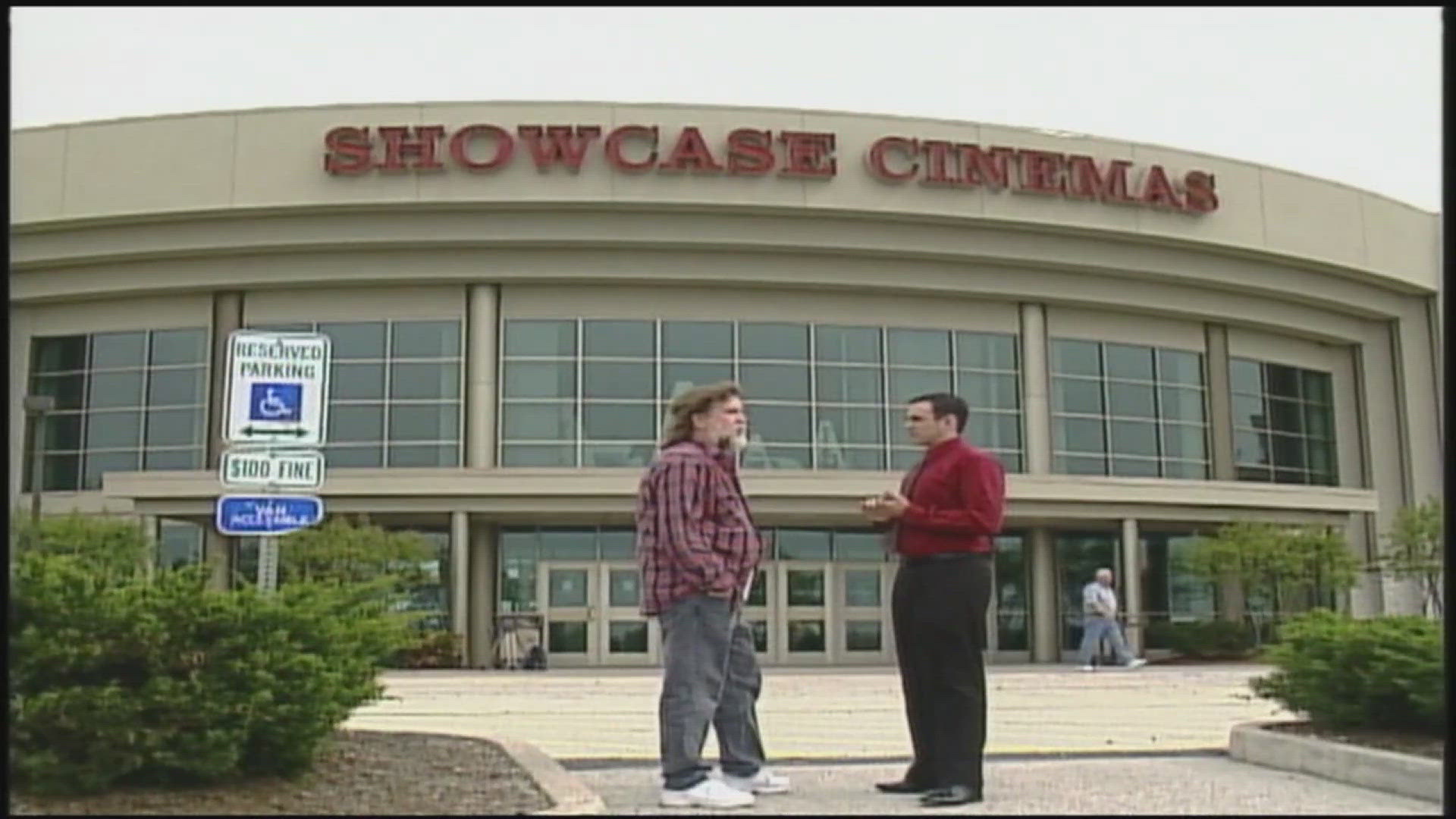 Flashback Friday: 9/11 movie 'United 93' debuts in the Quad Cities ...