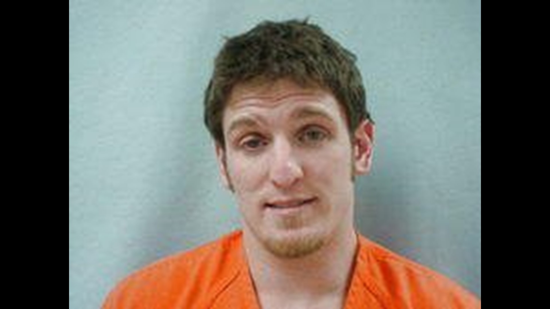 Man pulls gun during hearing in Iowa courtroom | wqad.com