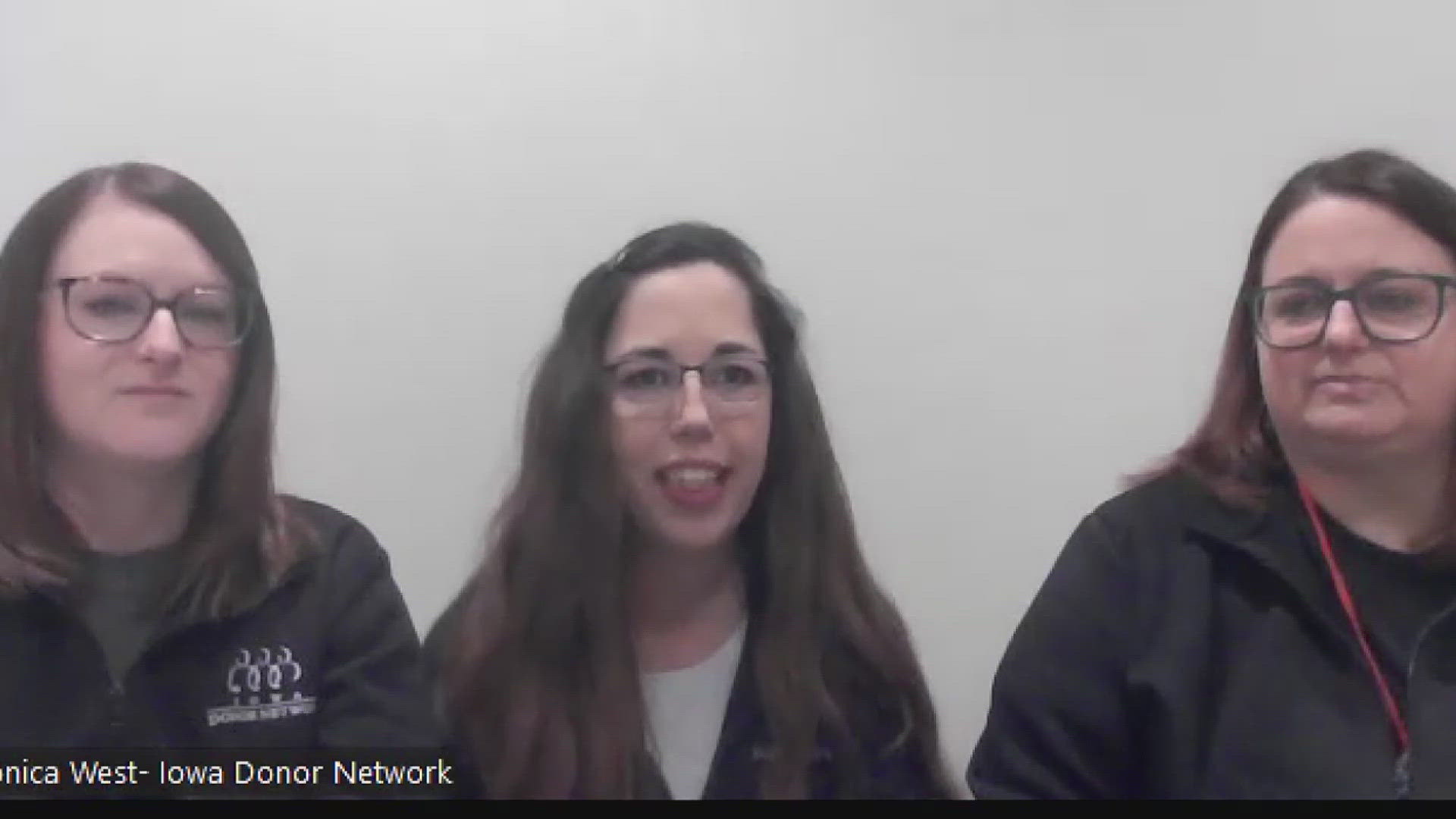 QC heart recipient and organ donor family take part in 2025 Rose Parade ...