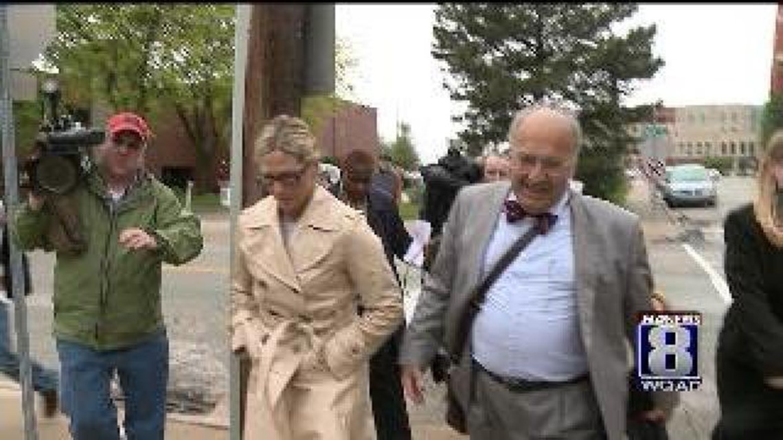 Crundwell faces 60 additional counts | wqad.com