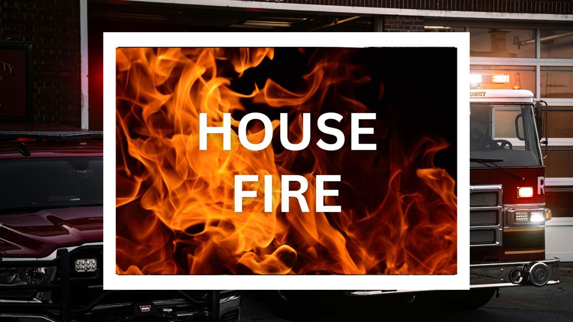 1 injured, 3 displaced after East Moline house fire | wqad.com