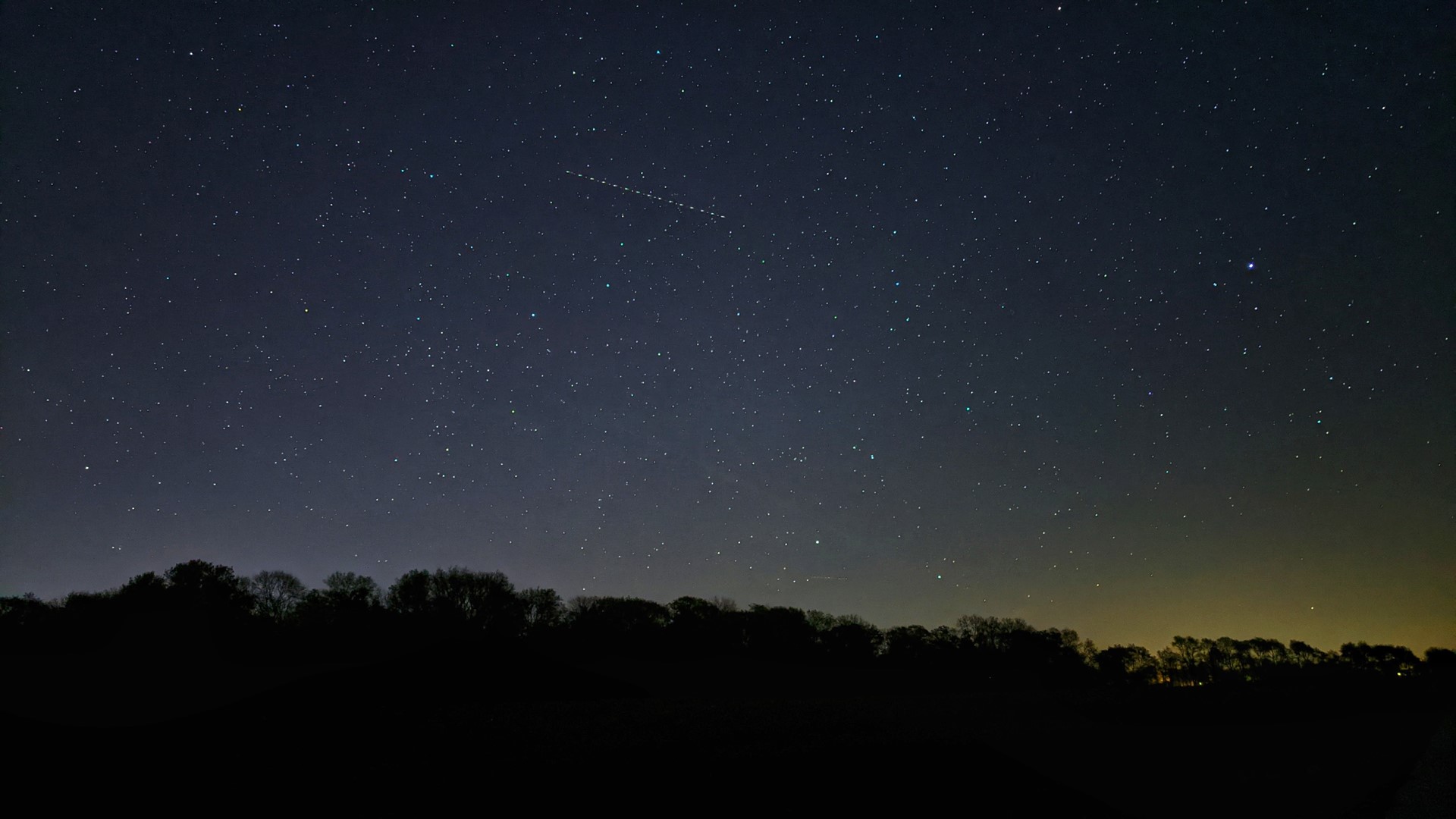 Starlink Satellite Trains: What they do and when to watch them | wqad.com