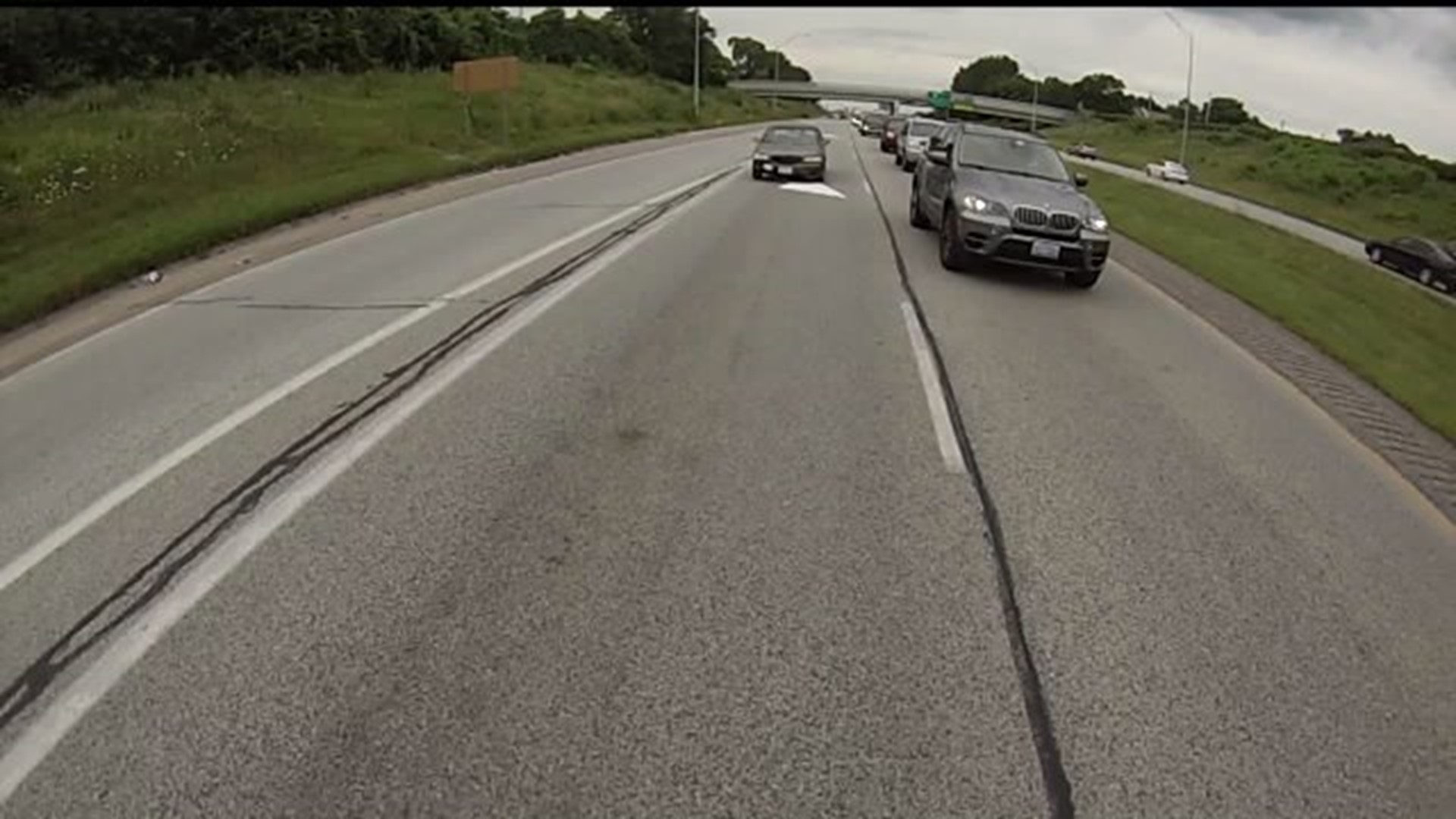 ‘Zipper Merge’ method could reduce I-74 backups | wqad.com